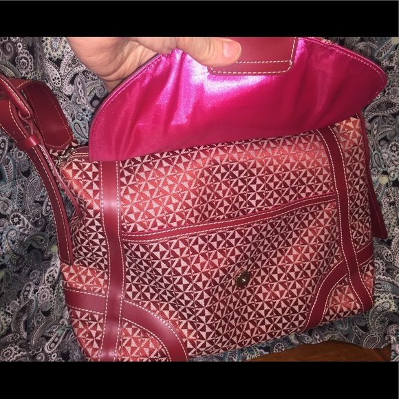 Maxx New York | Bags | Max New Yorks Man Made Red White Shoulder Bag ...